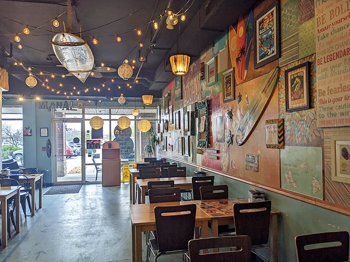 Surf's up in the dining area! Catch a wave of relaxation in this beachy keen coffee corner.