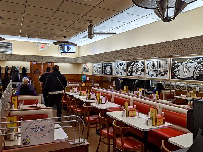 Retro chic meets comfort food haven! Stanley's dining area is like stepping into a 1950s sitcom, but with better burgers.