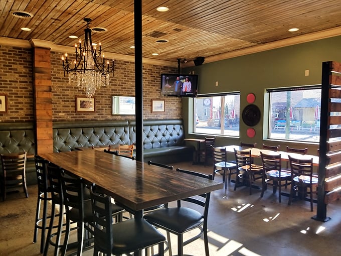 Long tables that invite strangers to become friends over discussions of smoke rings and sauce philosophy.