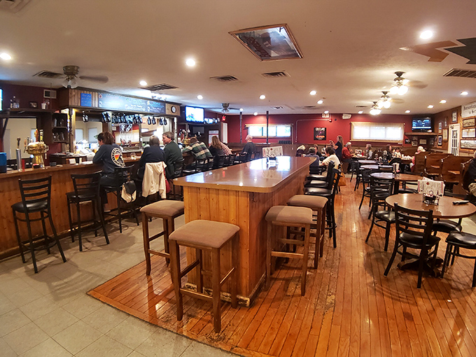 Welcome to the land of good eats and great seats! This dining area is cozier than your favorite pair of sweatpants.