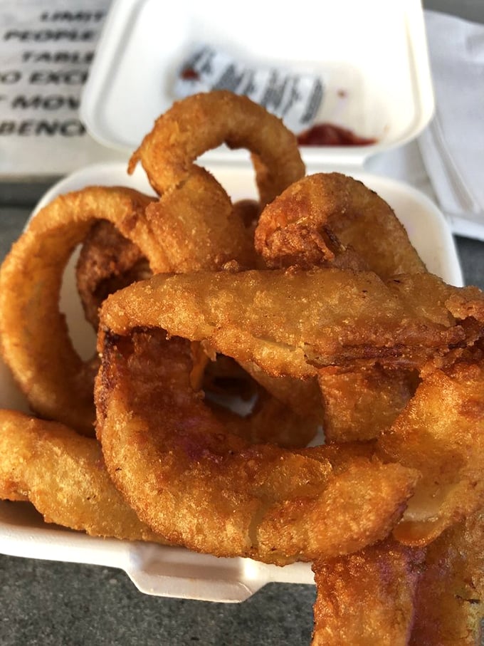 Ring-a-ding-ding! These onion rings are the jewelry your meal's been waiting for. Crispy, golden, and utterly irresistible.
