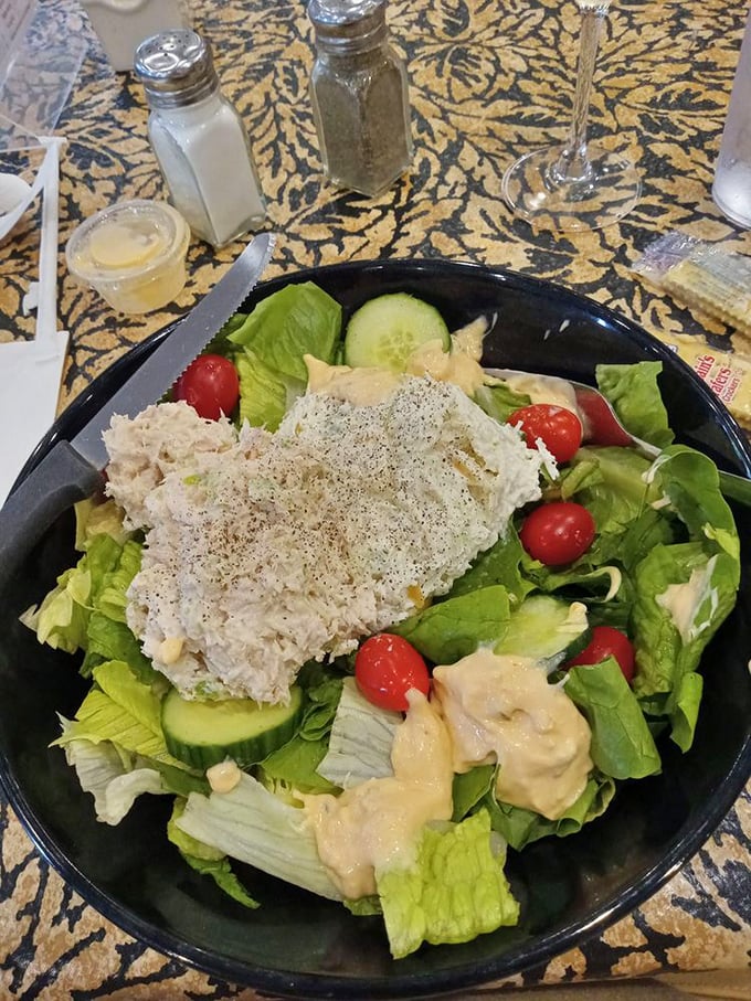 Who said salads can't be exciting? This bowl of greens is dressed to impress and ready to party.