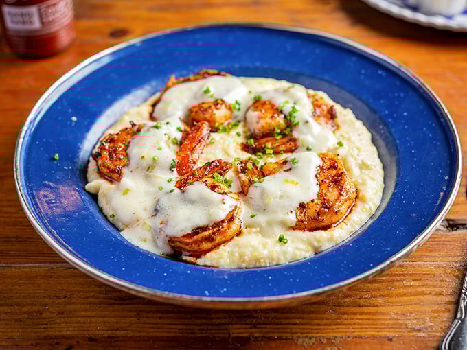 Shrimp and grits that'll make you want to hug the chef. It's like the Gulf Coast and the Deep South had a delicious baby.