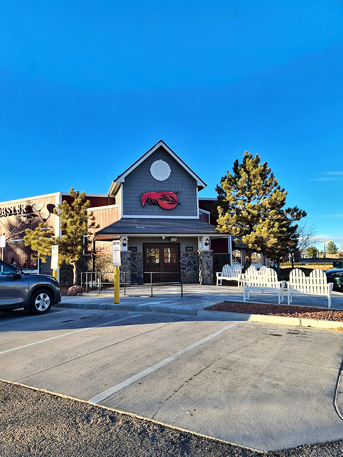 Red Lobster or red carpet? This entrance is ready for its close-up, Mr. DeMille. Seafood stardom awaits!