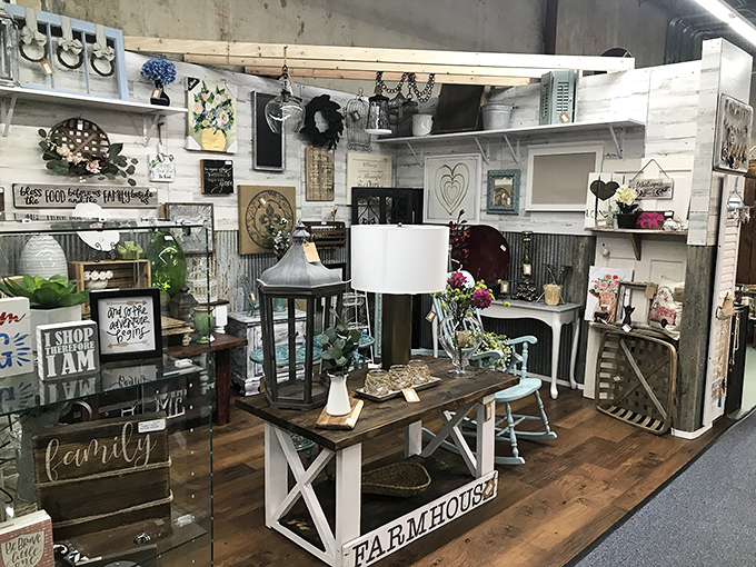 Farmhouse chic before HGTV made it cool. This booth has enough rustic charm to make Joanna Gaines reach for her wallet.