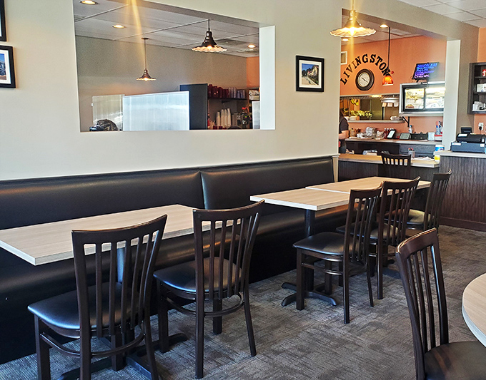 If Edward Hopper painted "Nighthawks" in Kansas, it might look like this. Minus the existential dread, plus more pancakes.