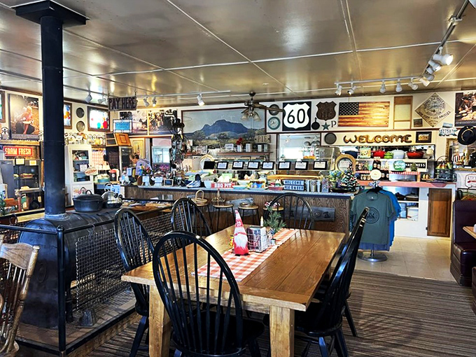 Pull up a chair and stay awhile! This cozy interior is like your grandma's kitchen, if your grandma was the coolest person in town.