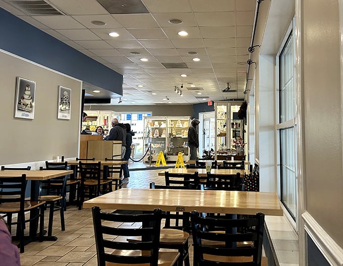 Where retro charm meets modern comfort. This space is like a time machine, but with better lighting and no pesky paradoxes.