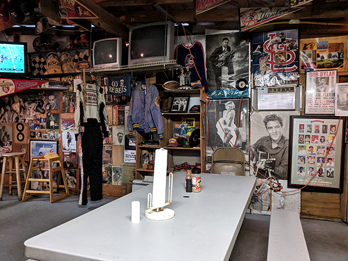 Part seafood shack, part sports memorabilia museum &ndash; it's like ESPN and Red Lobster had a love child, and we're here for it.