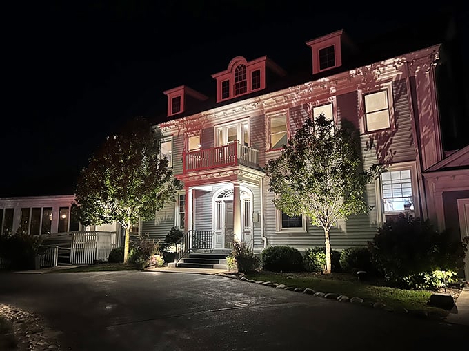 Hunt Club Steakhouse: Where Gatsby meets gourmet in a colonial mansion of meaty delights. Lake Geneva's crown jewel of beef.