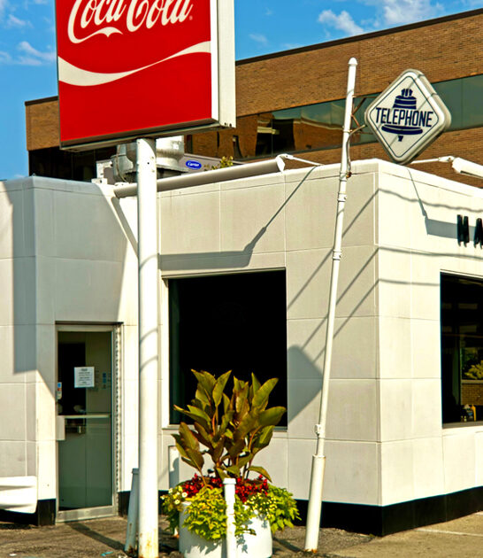 best burgers tiny restaurant birmingham mi ftr