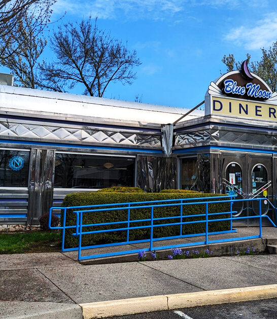 best waffles oregon FTR