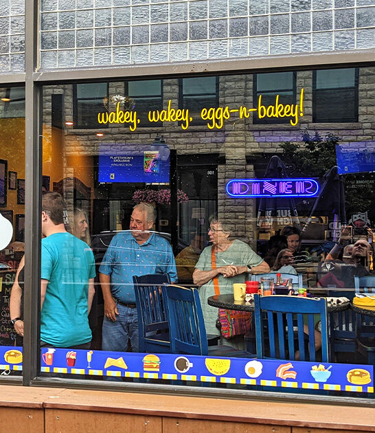 breakfast restaurant kansas FTR