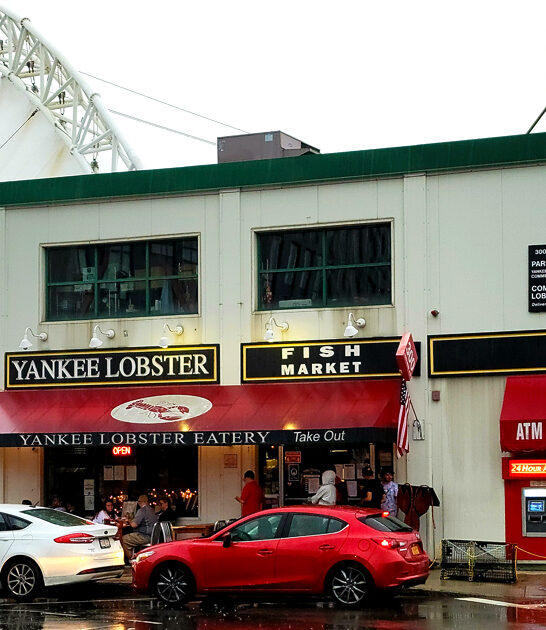 delicious clam chowder boston ma ftr