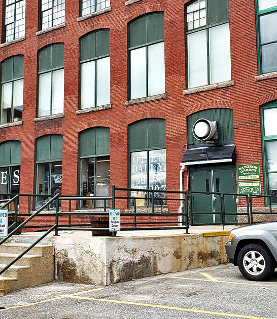 enormous antique shop maine ftr