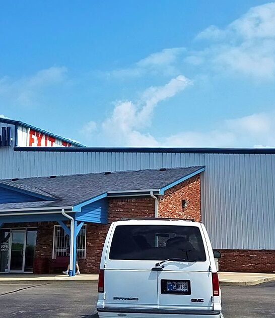 enormous antique store indiana ftr