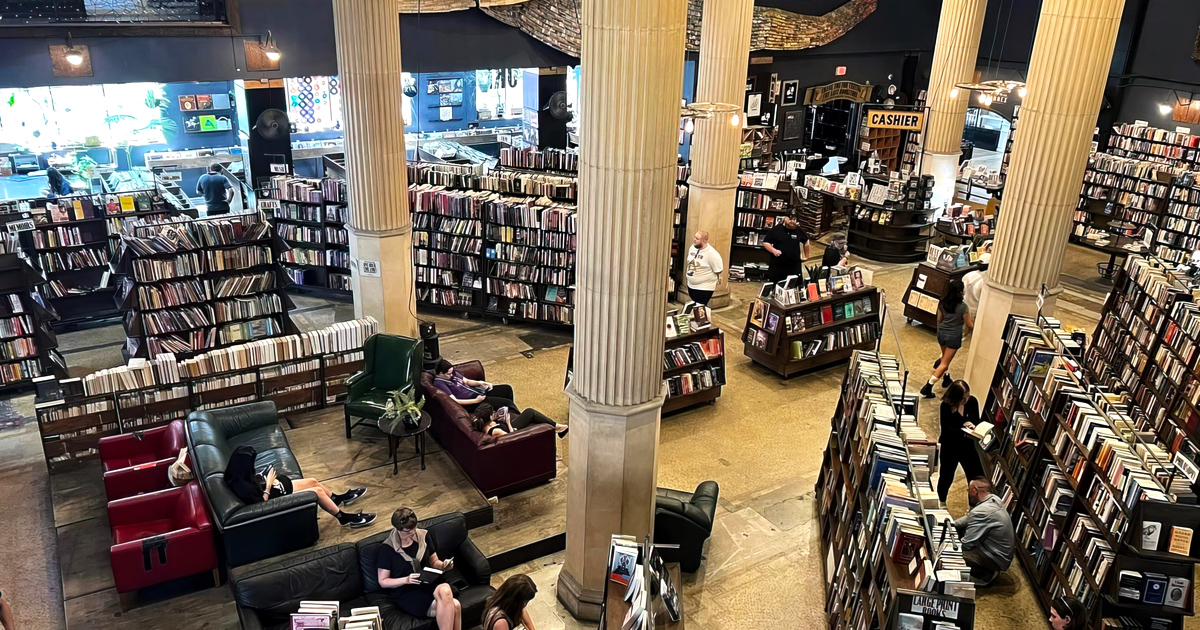 The Enormous Used Bookstore In California That Takes Nearly All Day To ...