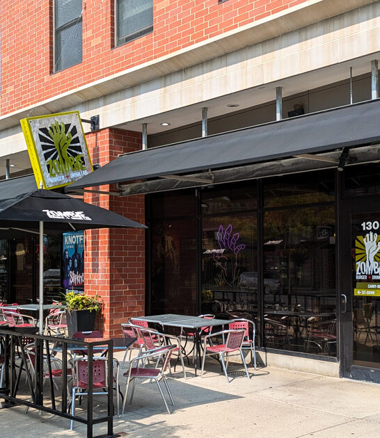 fascinatingly weird restaurant iowa ftr