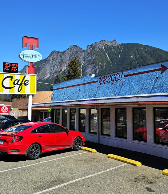 fascinatingly weird restaurant washington ftr