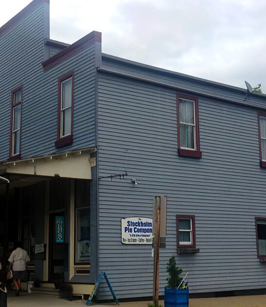 general store wisconsin pies ftr