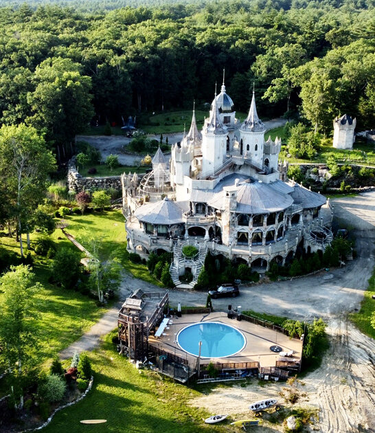 gorgeous castle heard connecticut ftr