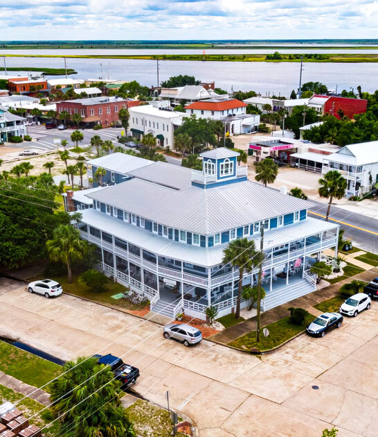 gorgeous town florida getaways ftr