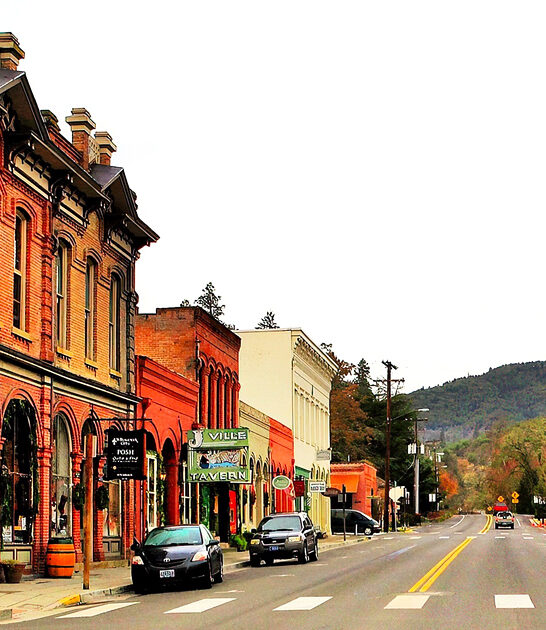 historic small oregon town ftr