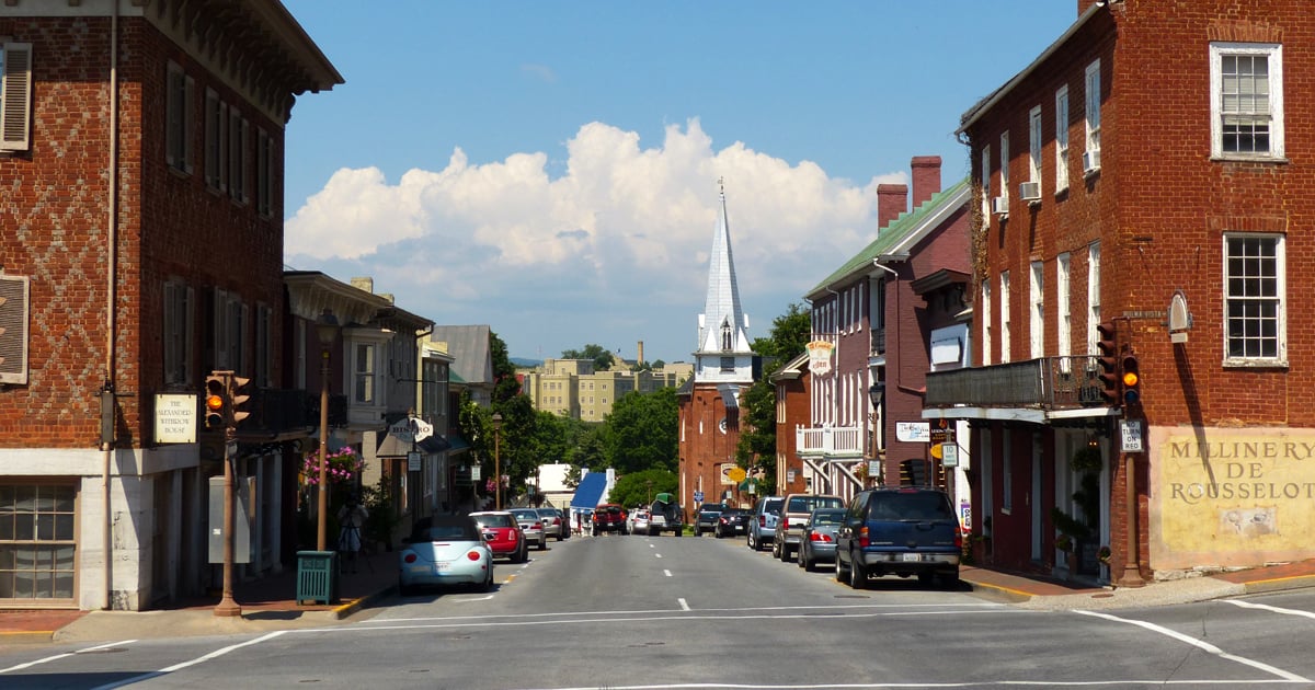 The Historic Small Town In Virginia That’s Perfect For A Weekend Getaway