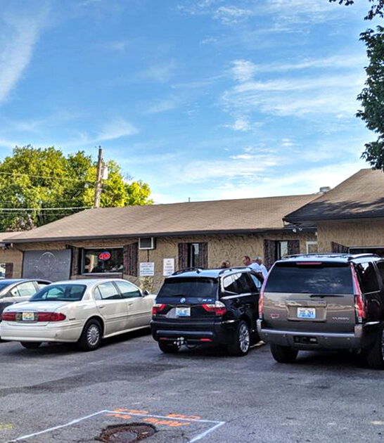 hole wall restaurant breakfast bowling green ky ftr