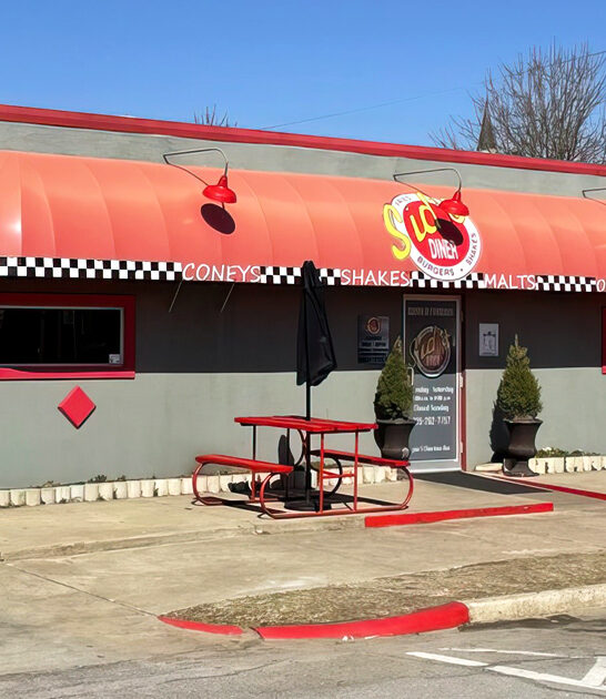 hole wall restaurant el reno ok ftr