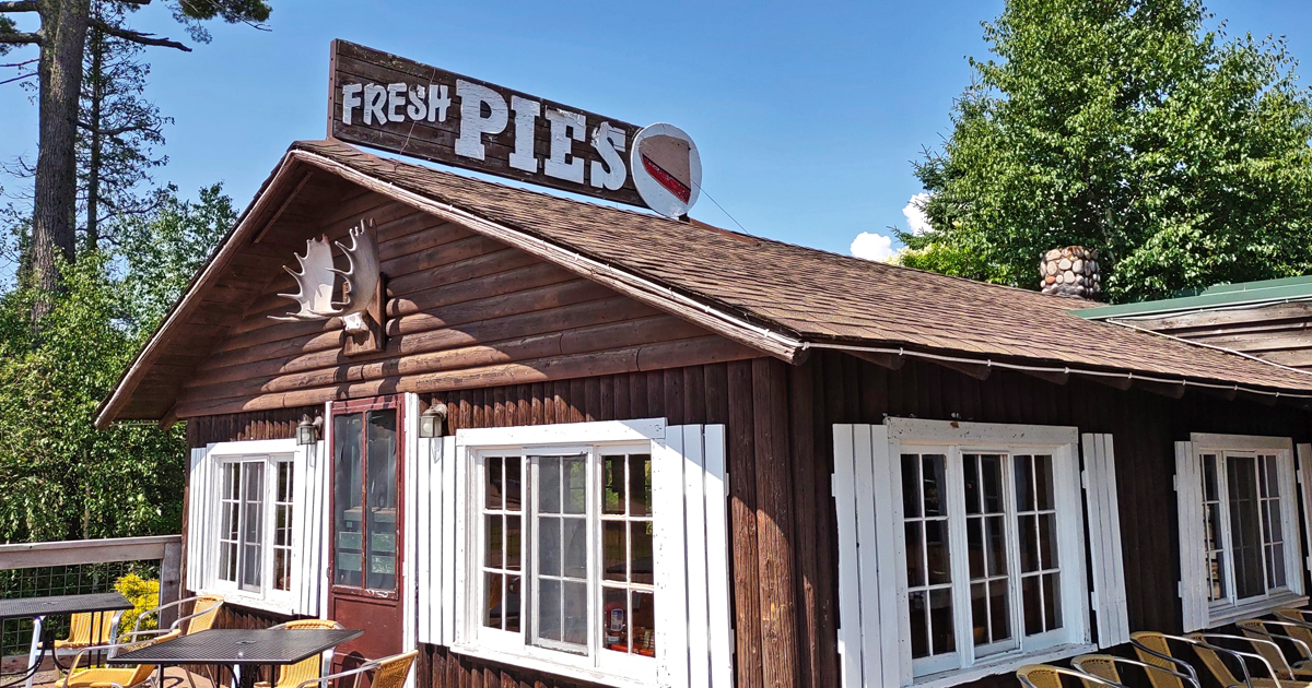 The Homemade Pies At This Minnesota Restaurant Are So Good, You’ll ...