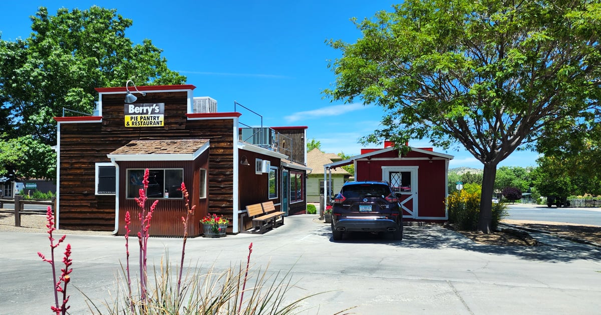 The Homemade Pies At This Prescott Restaurant Are So Good, You’ll Drive ...