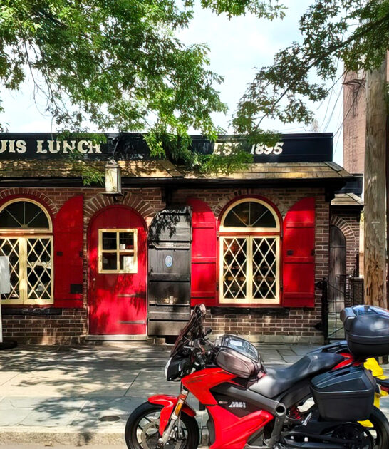 known burger restaurant connecticut ftr