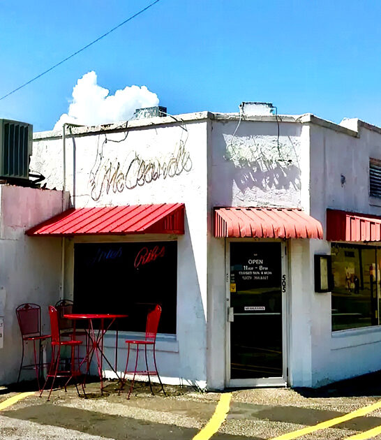 legendary bbq joint arkansas ftr