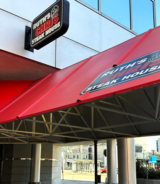 lobster minnesota restaurant FTR