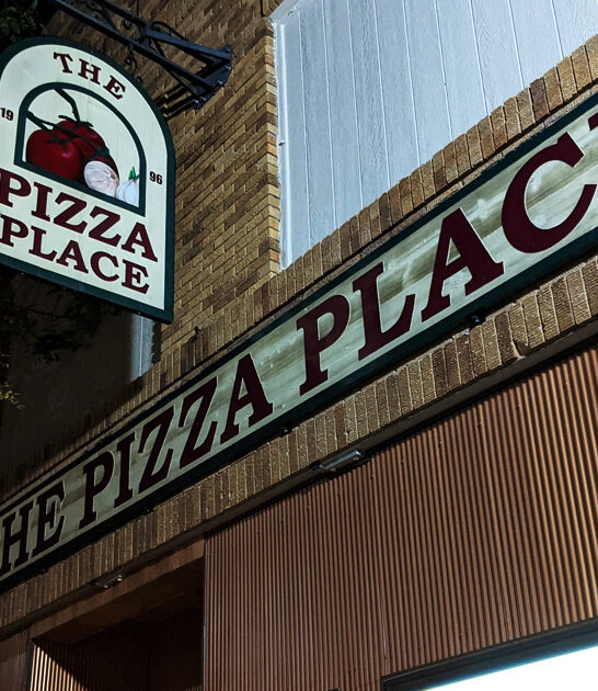 mouth watering pizza wyoming ftr