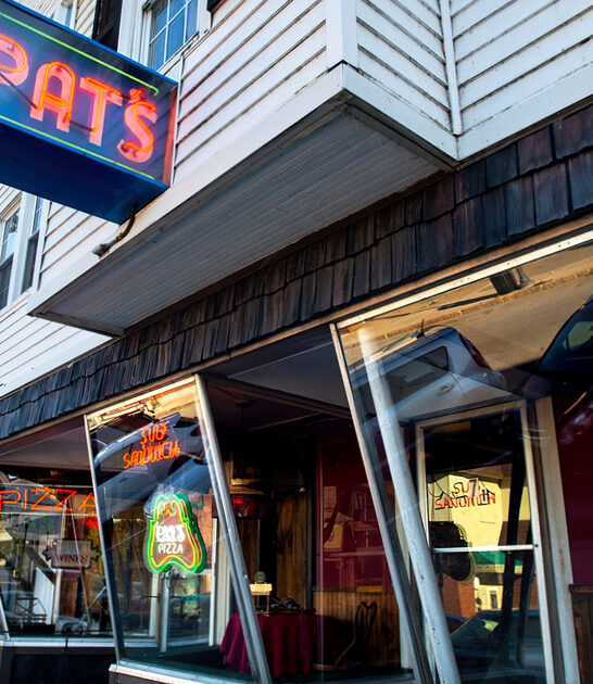 no-frills-pizzas-maine-FTR