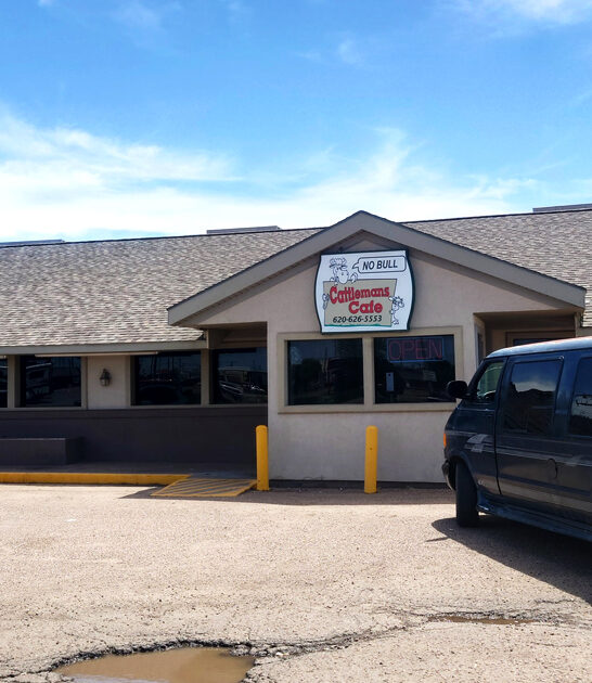 no frills steakhouses kansas FTR