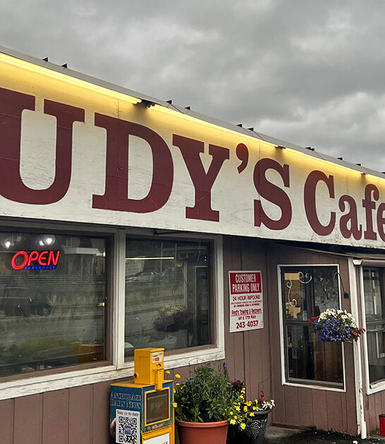 small restaurant alaska FTR