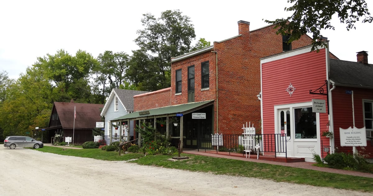 This Small Town In Iowa Will Transport You Straight To A Different Time