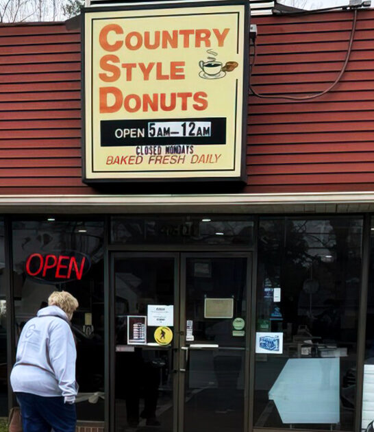 tiny donut shop virginia ftr