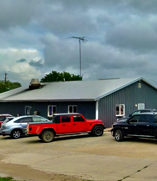 tiny restaurant iowa burgers ftr