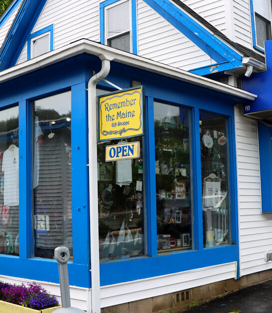 tiny restaurant maine omelets ftr