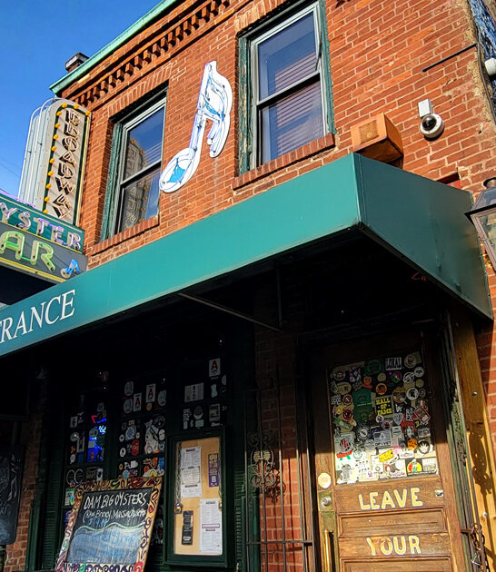 unassuming restaurant seafood st louis mo ftr
