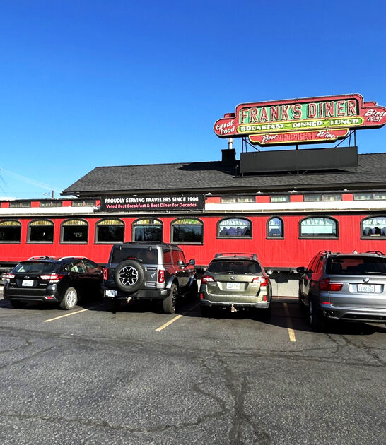 unassuming waffles diner washington ftr