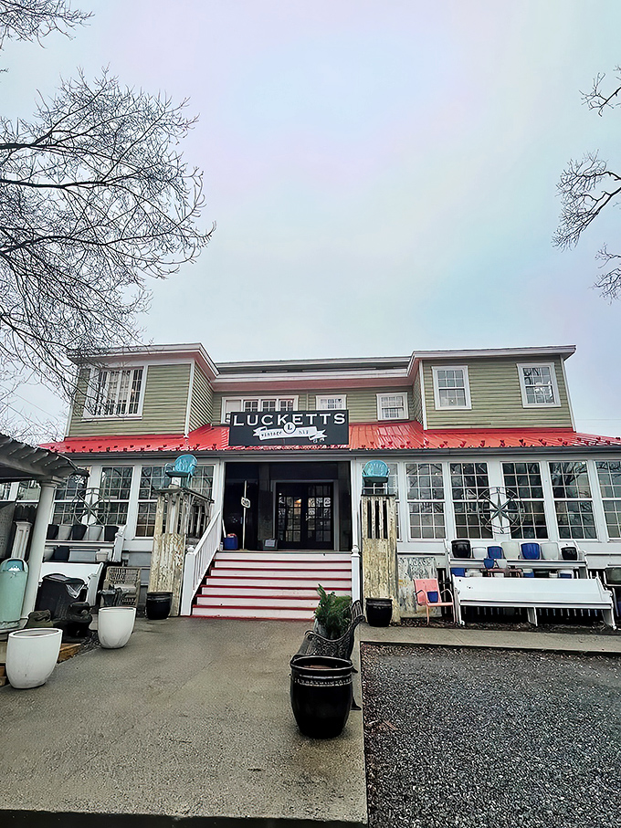 The iconic green clapboard and red metal roof of Lucketts Store welcomes treasure hunters with vintage finds already spilling onto the porch.