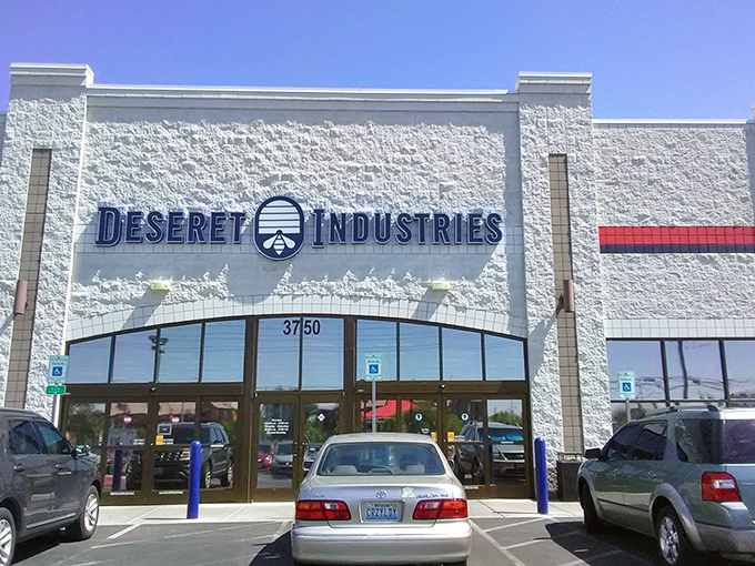 The unassuming exterior of Deseret Industries belies the wonderland of treasures waiting inside. Desert landscaping adds a distinctly Nevada touch.