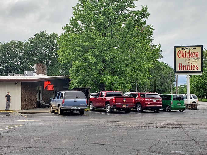 The unassuming stone exterior of Chicken Annie's Original stands as a monument to nearly nine decades of fried chicken perfection in Pittsburg, Kansas.