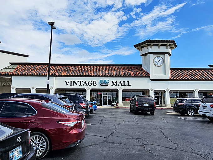 The green lettering against cream-colored stucco isn't just signage—it's a portal to Pennsylvania's past. Welcome to treasure-hunting headquarters.