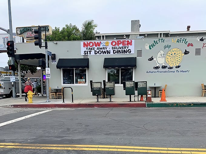 The unassuming mint-green exterior houses breakfast dreams that would make IHOP executives weep with envy. Where friends come to meet, indeed!